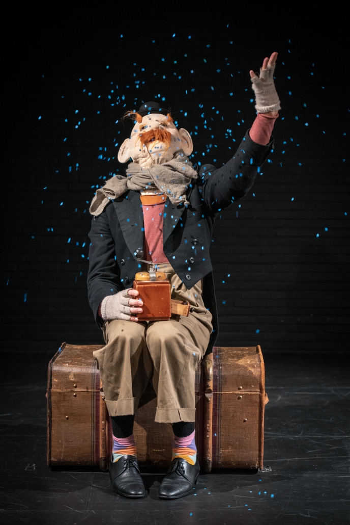 Paul Behren in Herr Eisatnaf; Regie: Cora Sachs – G2 - Fotografie ...